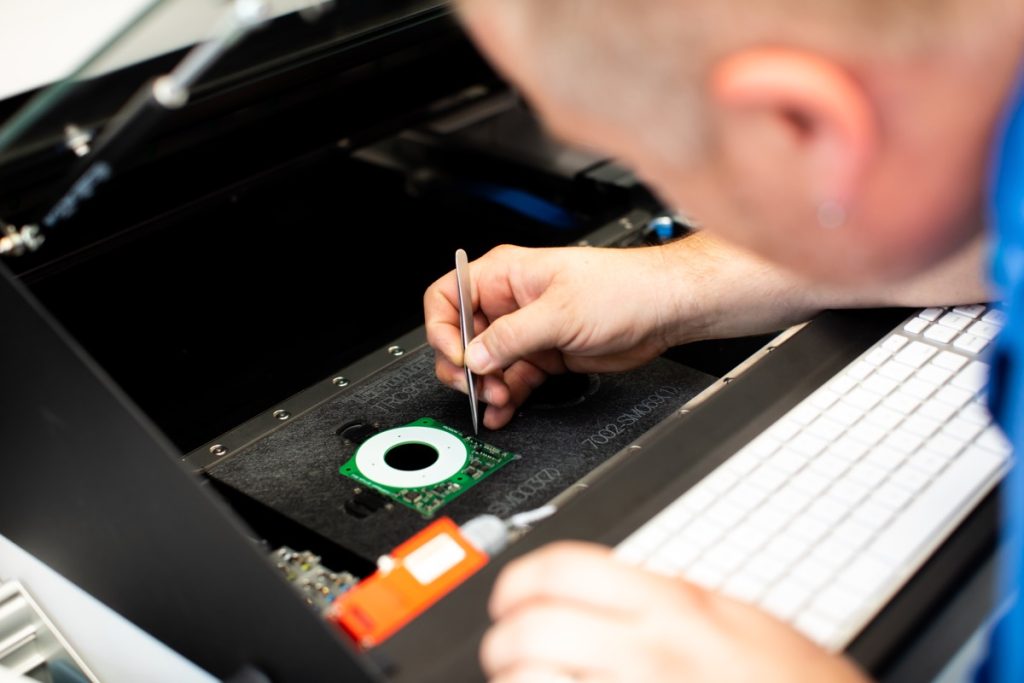 Common PCB Assembly Defects & How To Combat Them | MPE