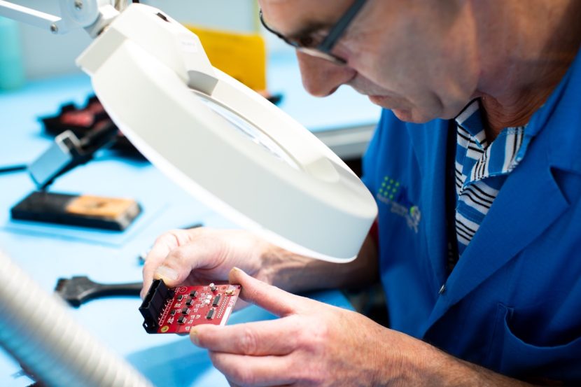 Common PCB Assembly Defects & How To Combat Them | MPE